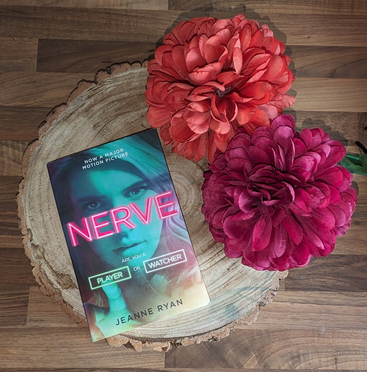 Popsugar Reading Challenge 2024 Prompt 22 – Emma's Things to Read